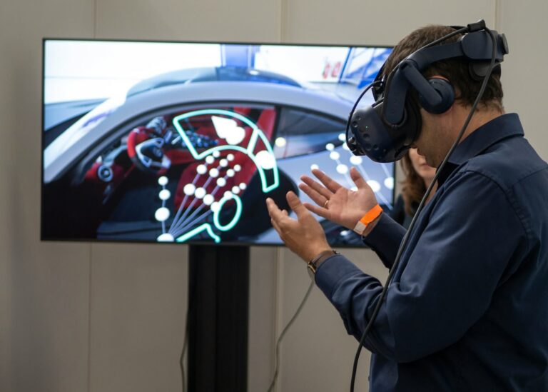 The Evolving Landscape of the Virtual Reality Sector: Poised for ...