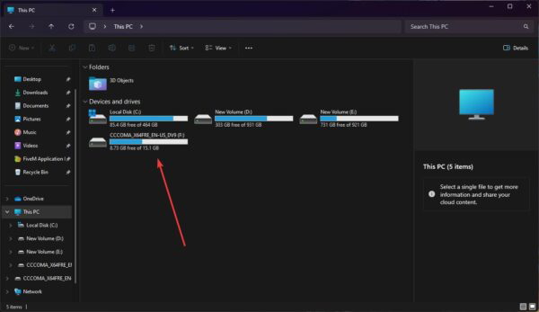 The Debloated Windows 11/10: Simplest One Ever | TechLatest
