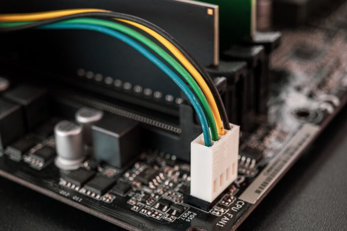 CPU_OPT vs. CPU_FAN | Everything Need to Know | TechLatest